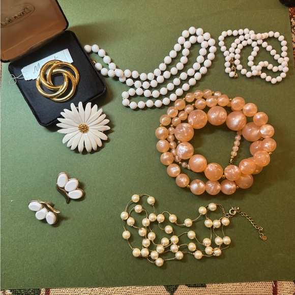 Monet | Jewelry | Monet Vintage Jewelry Collection Pearls Enamel Gold ...